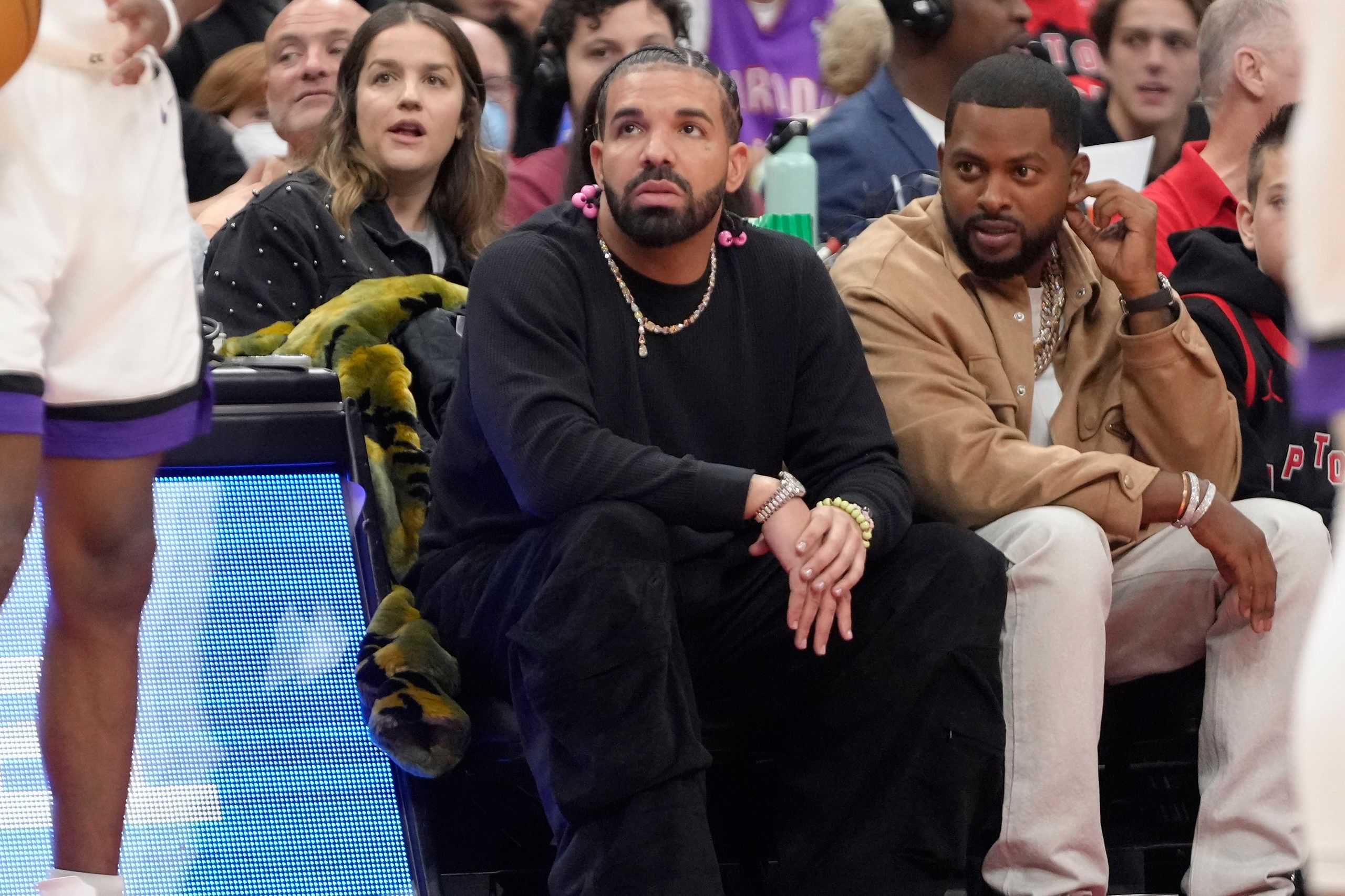 Drake Doesn't Care About Other Artists Criticizing His Music