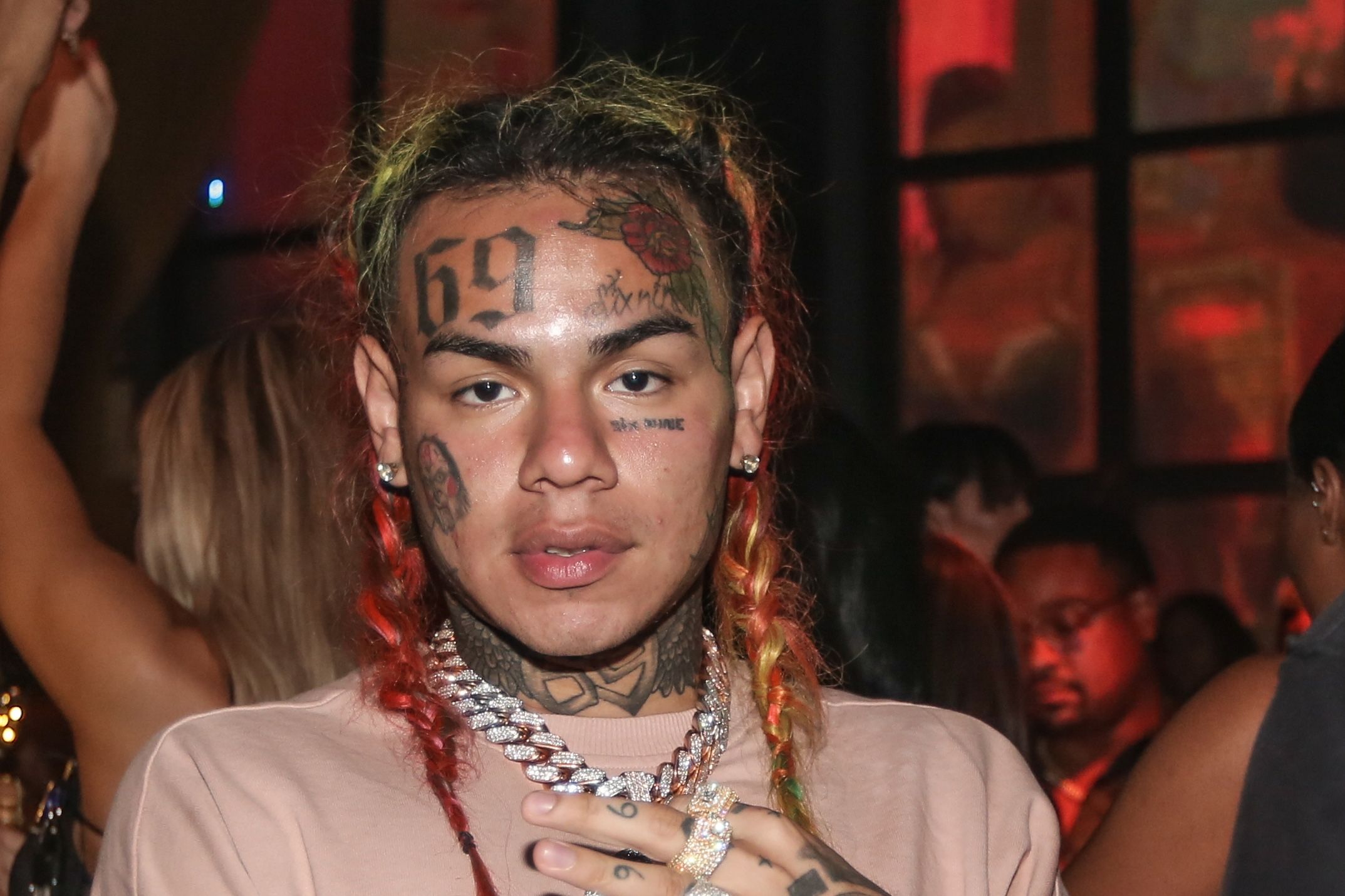 Bhad Bhabie & 6ix9ine Feud Online Over Claims About Her Underage Rap Flings