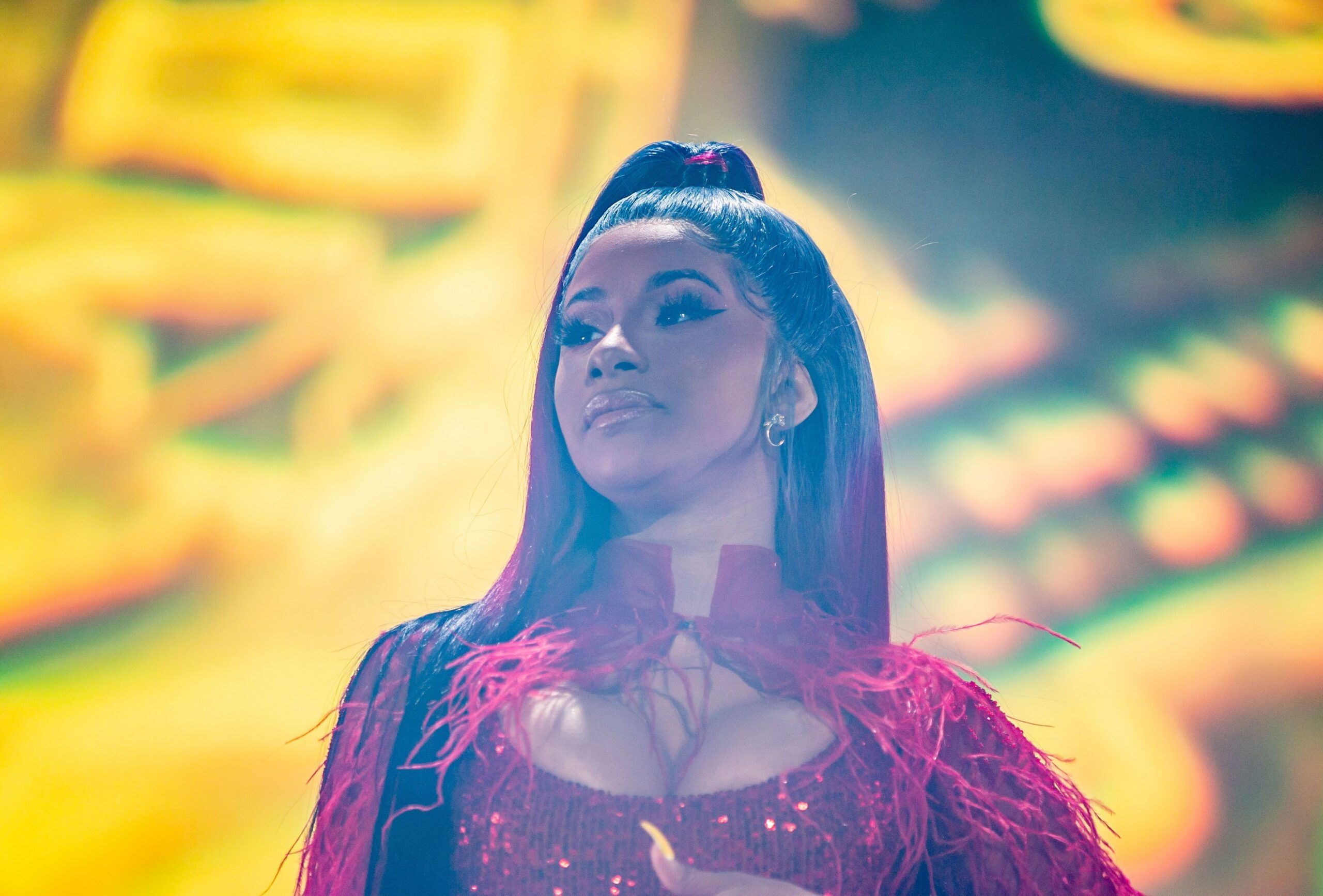 Cardi B Delivers "Meet The Grahams" Inspired Message to Nicki Minaj's ...