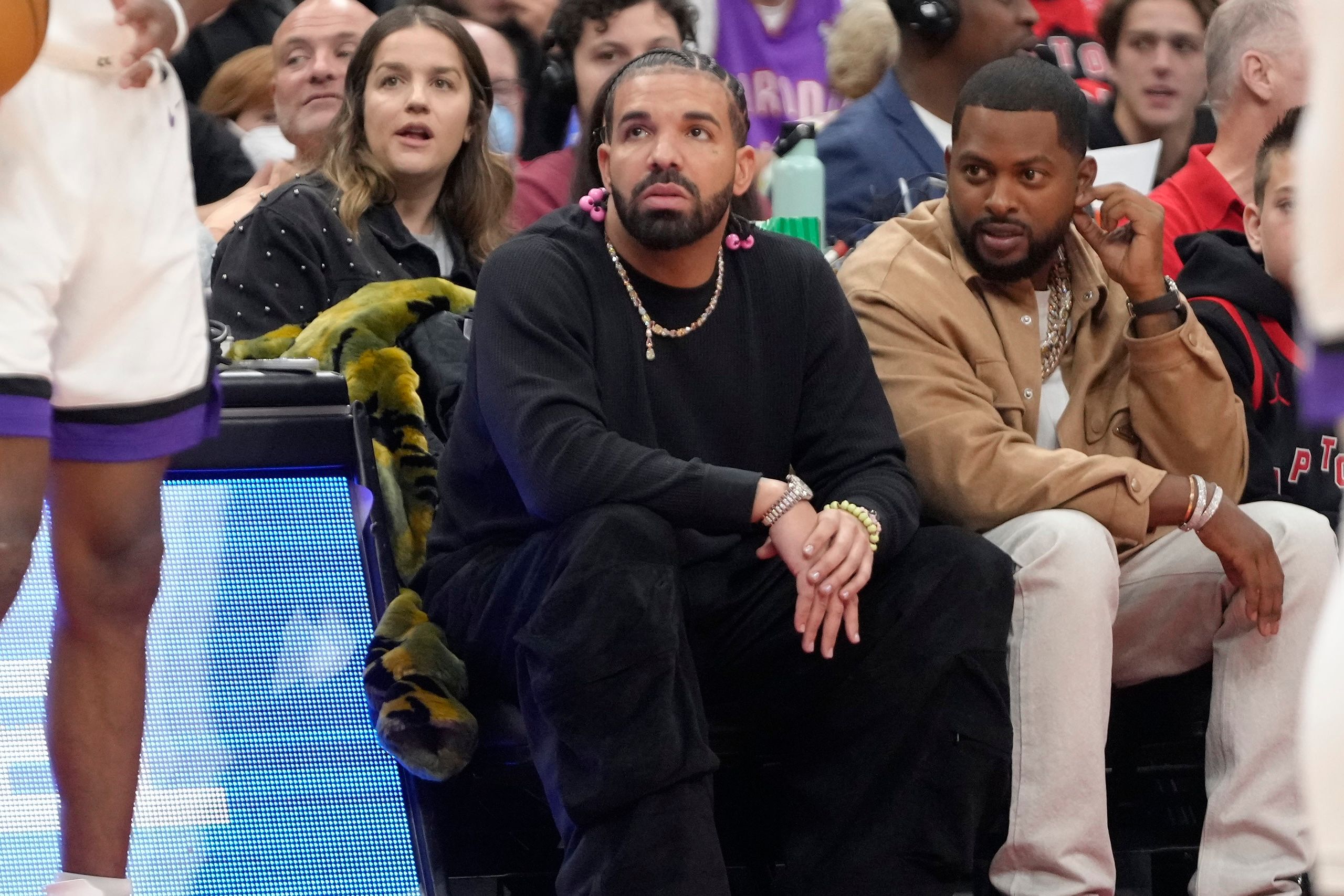 Drake Proclaims "It's Still Personal" In Post Flexing His Years Of Success