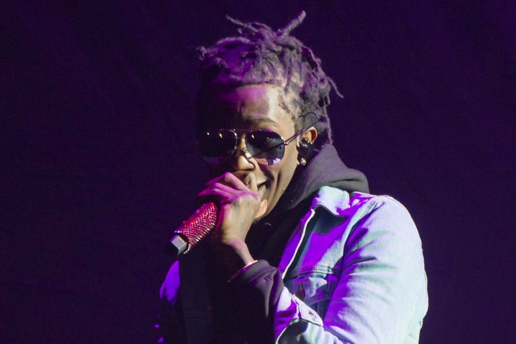 Young Thug Posts Up With Mariah The Scientist After Claiming They Broke Up
