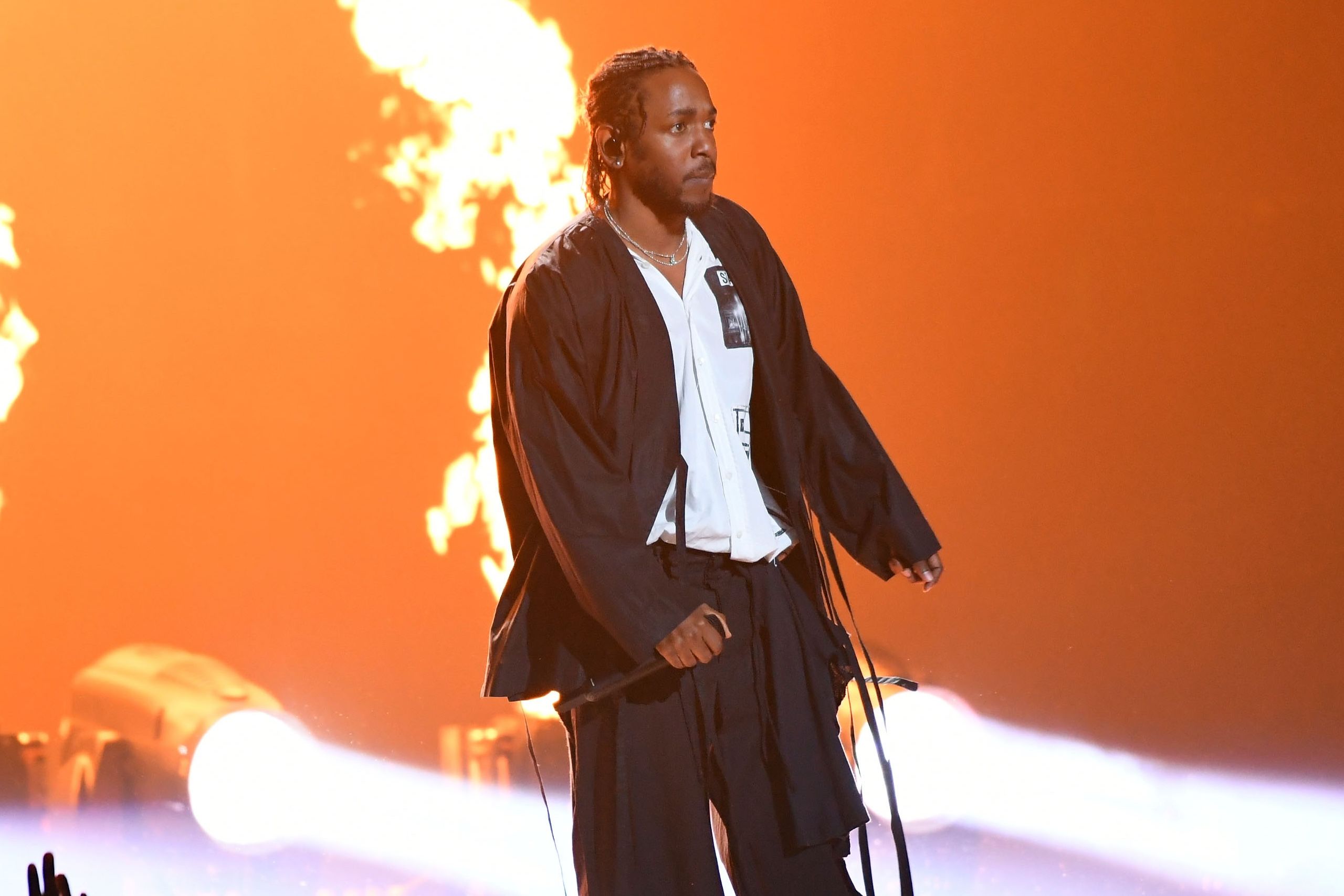 Kendrick Lamar Enjoys Australian Hike Amid Last "Grand National" Tour Shows