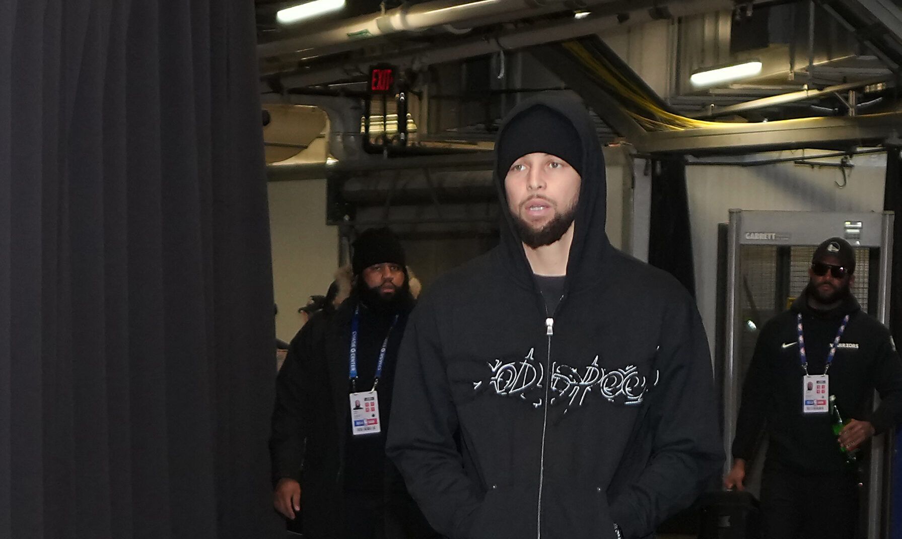 Steph Curry Rocks NOCTA Glide And Nike Kobe 11's