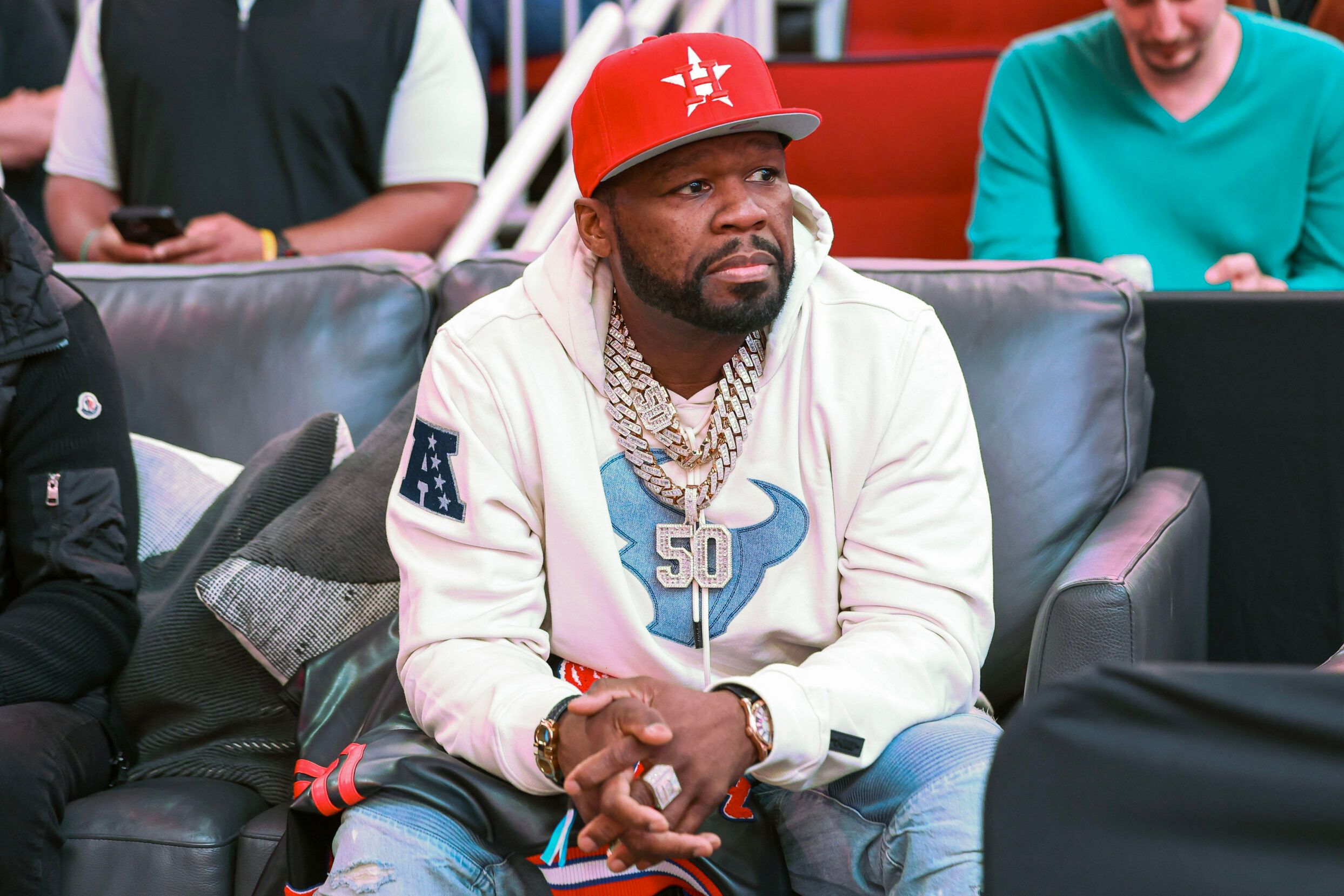Jim Jones' DJ Denies Rumor That 50 Cent Paid Him To Sabotage Capo's Set
