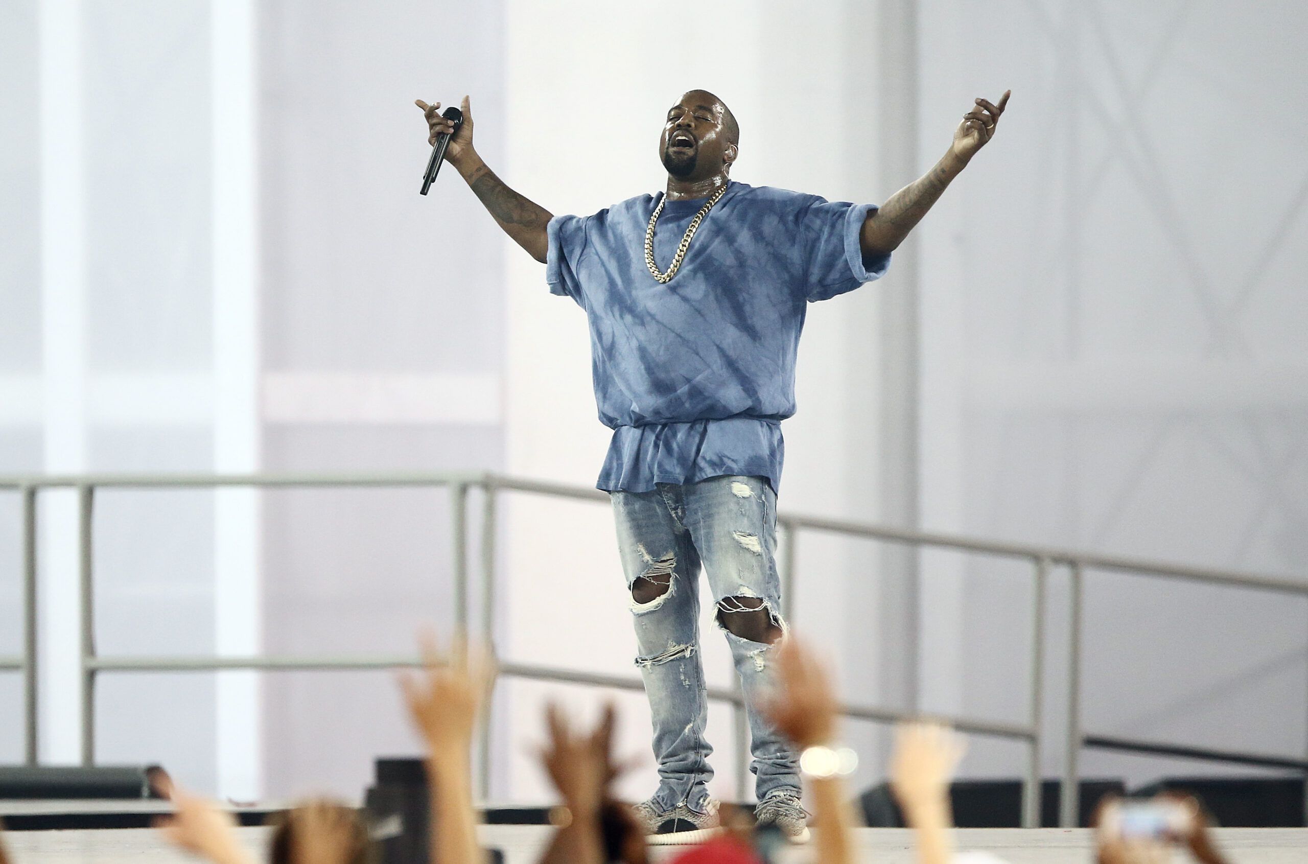 Kanye West Reportedly Bringing Out Major Guests For Mexico City Shows