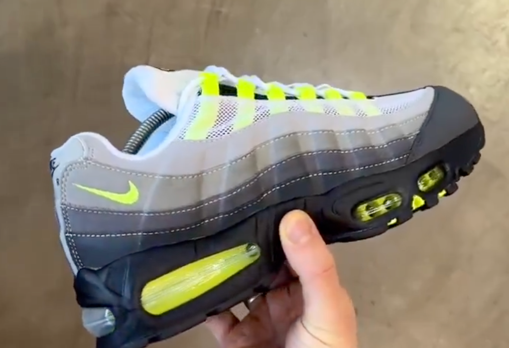 Nike Air Max 95 OG "Neon" Makes Huge Comeback This March