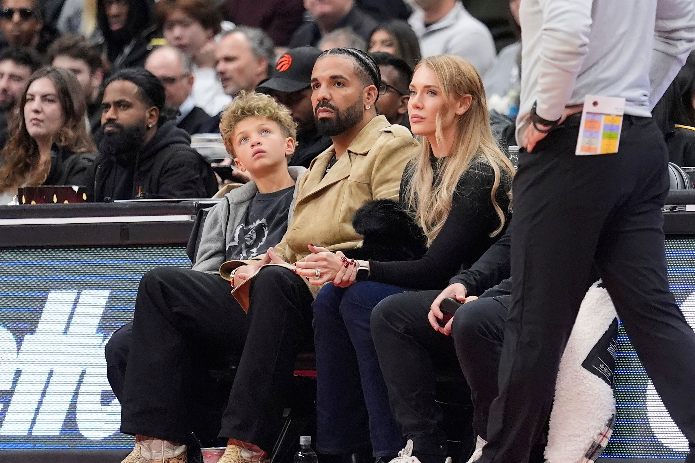 Drake's "ICEMAN" Now Eligible For RIAA Gold Certification After First ...