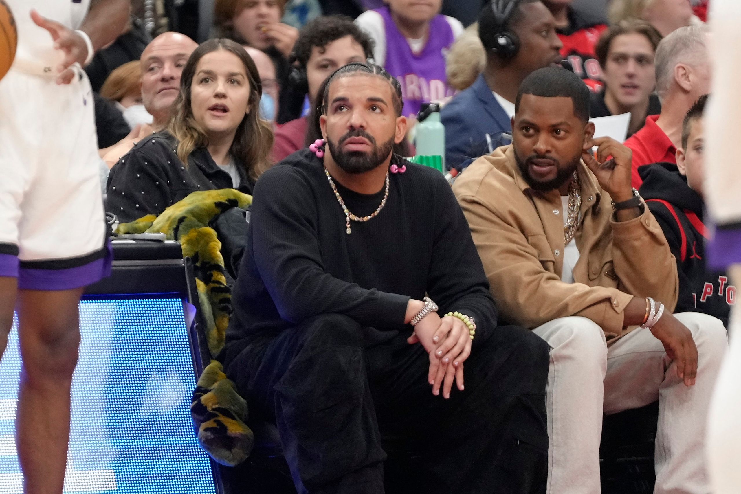 DRAKE IN UTTER HEARTBREAK: THE TRAGIC LOSS OF THE GENIUS PRODUCER ...