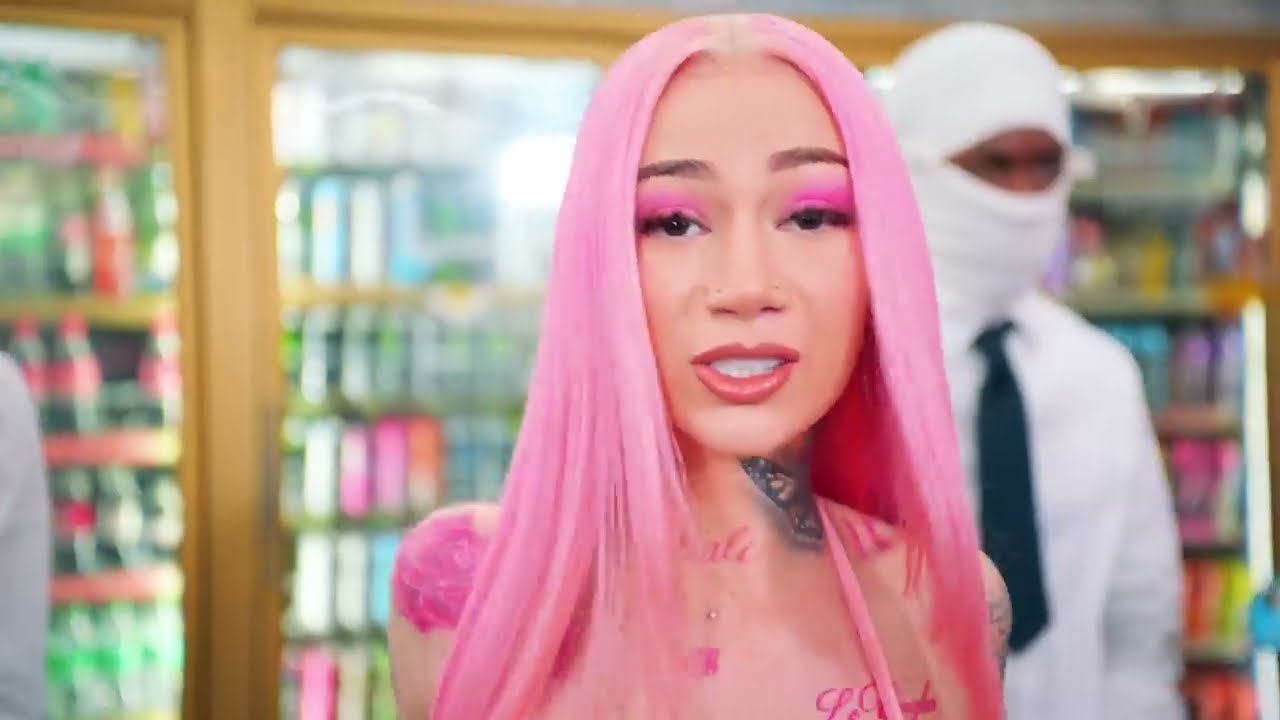 Bhad Bhabie Pops Off On Streamer Claiming To Be Jim Carreys Son After