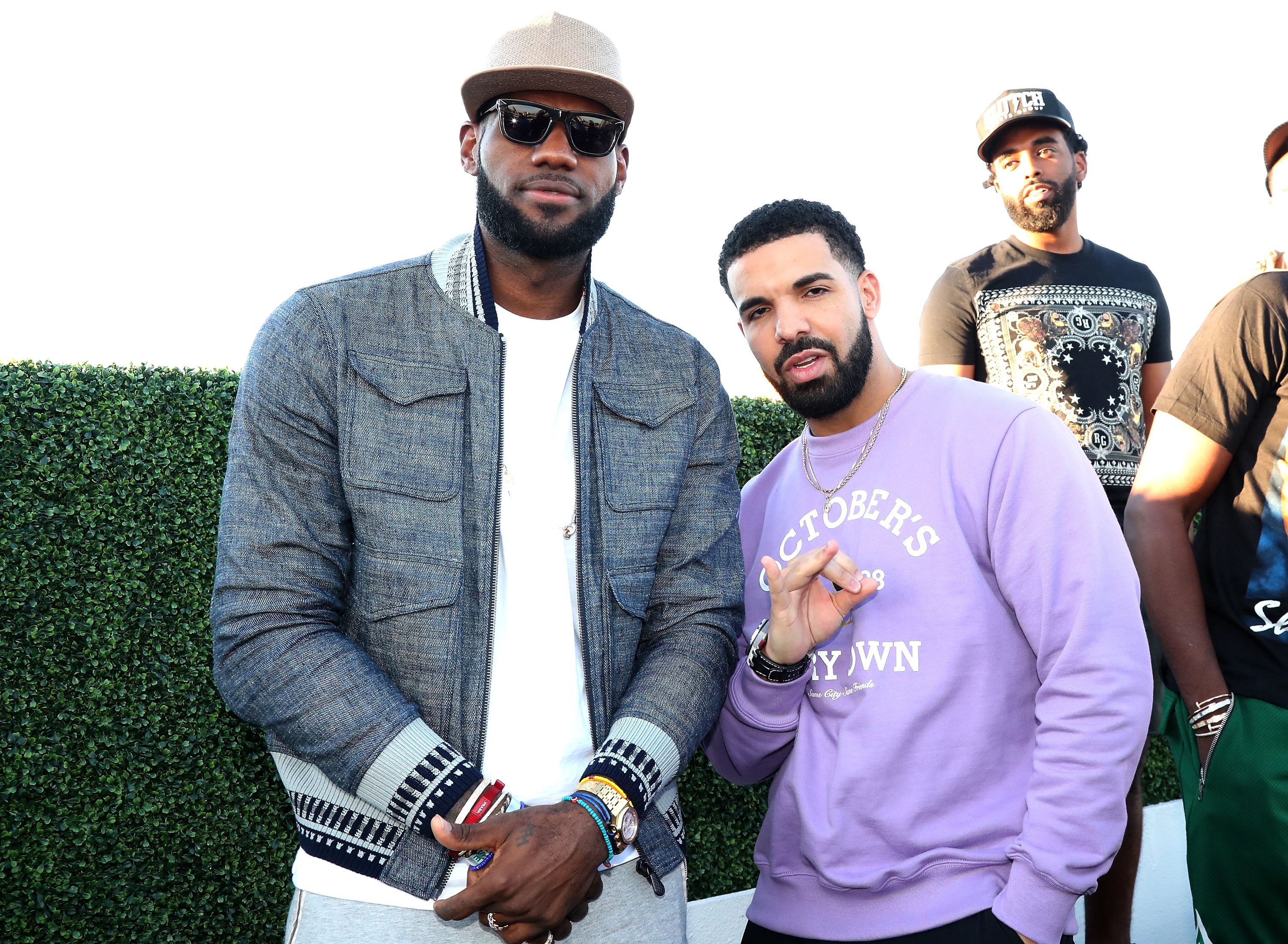 Drake Links With LeBron James, Michael B. Jordan, & More For Epic Meet-Up