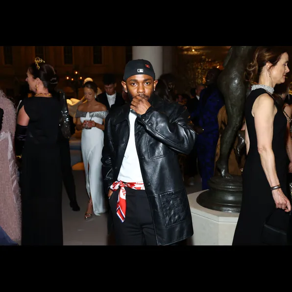 Kendrick Lamar Attends Sister's College Graduation