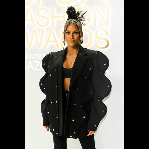 Cassie Net Worth 2024: Updated Wealth Of The Singer