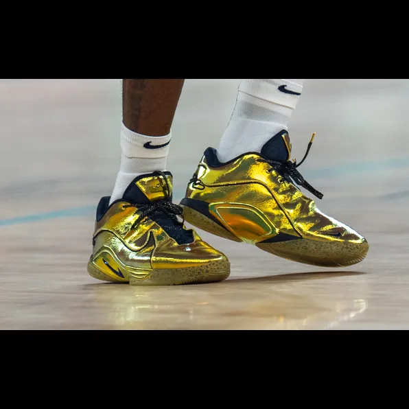 LeBron James Wears Nike LeBron 22 “Olympic Gold Medal” PE In Olympic Win