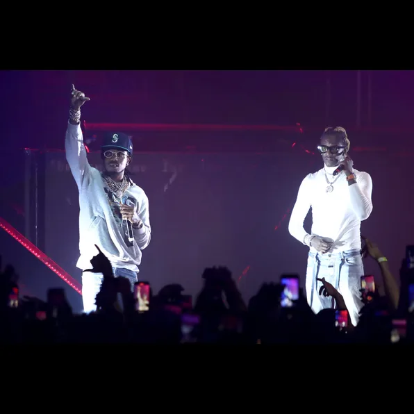 Quavo Chants "Free Young Thug" While Performing "Pick Up The Phone"