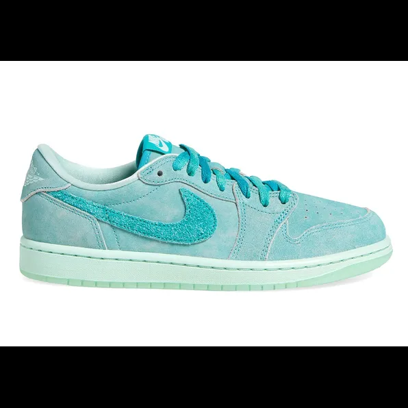 Air Jordan 1 Low OG “Washed Teal” Glows With Subtle Flair