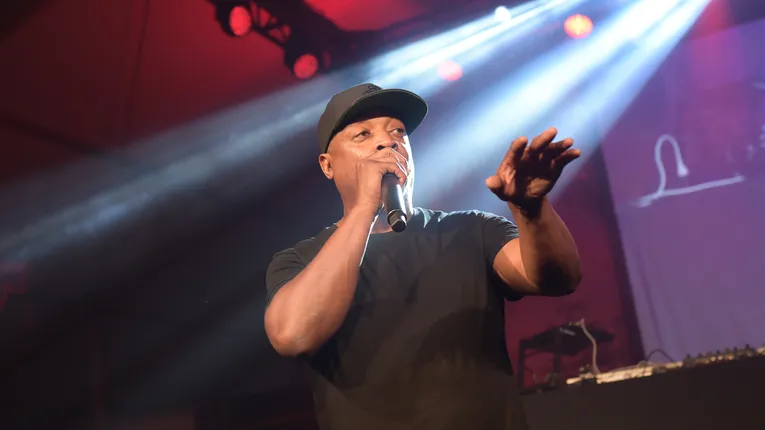 Chuck D Says 2Pac Once Beat Up A Thief To Prove His Loyalty