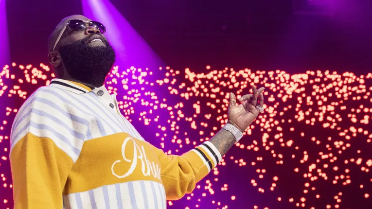 Rick Ross Says He's One Of Few Rappers Able To Hear A Beat & Rap On The ...