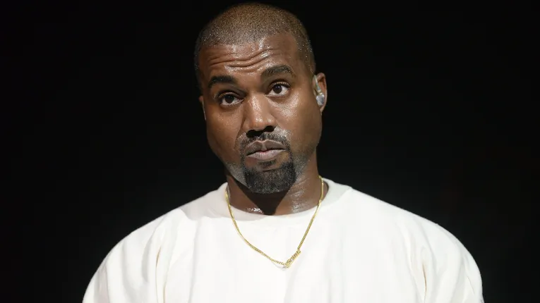 Kanye West Addresses Taylor Swift Conspiracies And Claps Back At Shaq ...