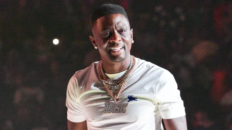 Boosie Badazz Supposedly Kicks Fan Out Of Club For Complaining About ...