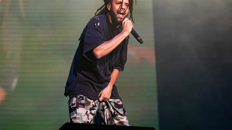 Moneybagg Yo Praises J Cole For Writing His Collab Verse At Lightning Speed