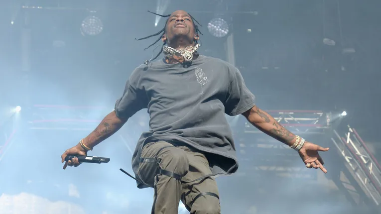 IShowSpeed Demolishes Travis Scott In A Foot Race: Watch