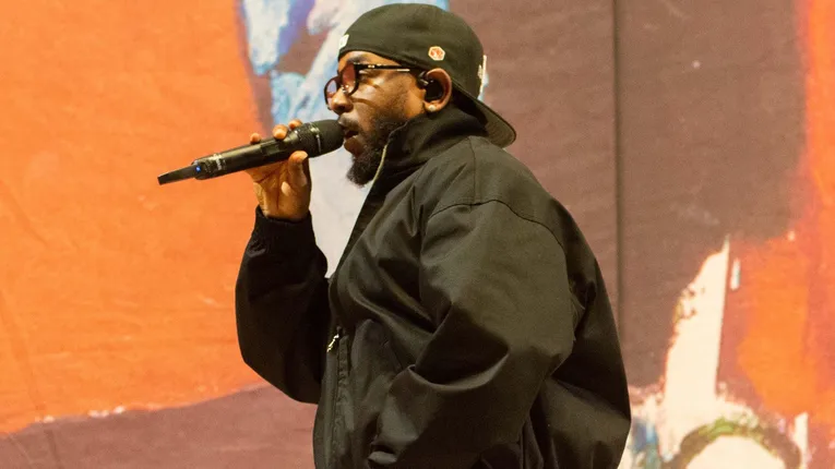 Kendrick Lamar's "GNX" Becomes First Rap Album To Sell 1 Million Units ...