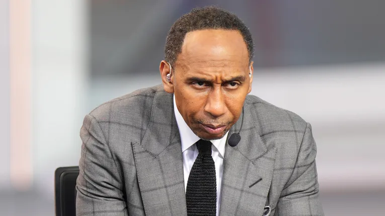 Stephen A Smith Claps Back At "Petty" LeBron James In Response To ...
