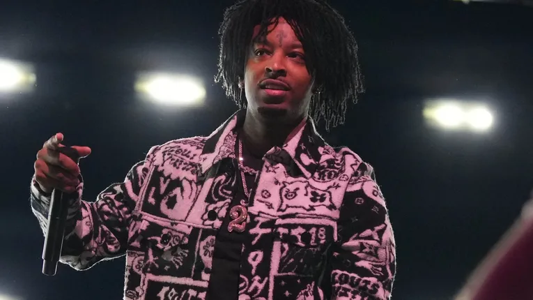 21 Savage Fuels Rampant Latto Dating Rumors With New Lyrics
