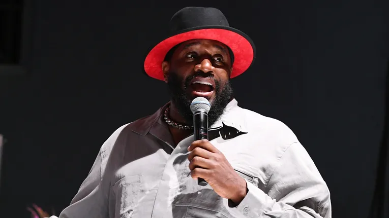Corey Holcomb Doubles Down On Claudia Jordan Outfit Criticism