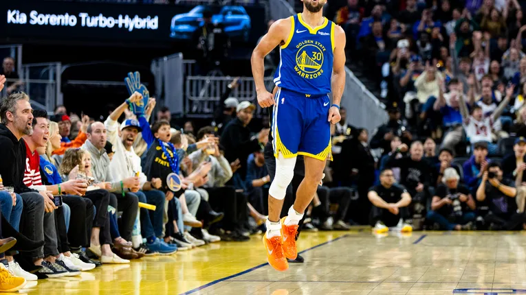 Steph Curry Balls Out In Vibrant Nike Kobe 6 "Total Orange"