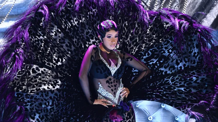 Cardi B Claps Back At Twitter Trolls Claiming She Isn't Selling Out Her ...