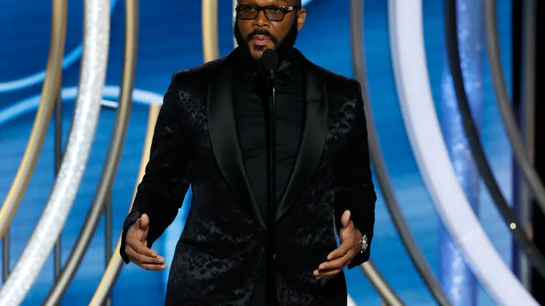 Photo Of Tyler Perry Kissing Marlo Hampton Debunked As A.I.