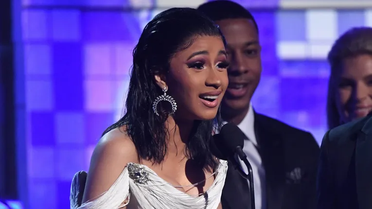 Akbar V Wants Cardi B & Latto To Respond To Diss Tracks In The Booth