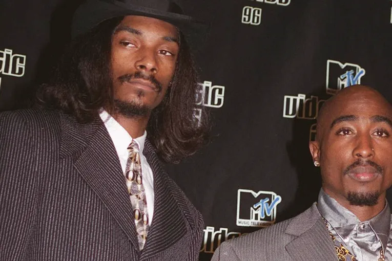 Snoop Dogg Mad That Tupac "Took His Shine," Outlawz Rapper Napoleon Claims