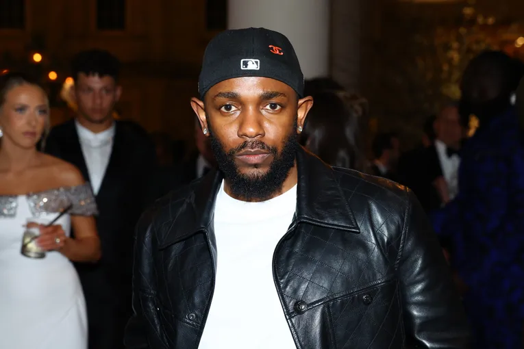 Kendrick Lamar Lands At No. 7 In Apple Music's Top 100 Albums Of All ...
