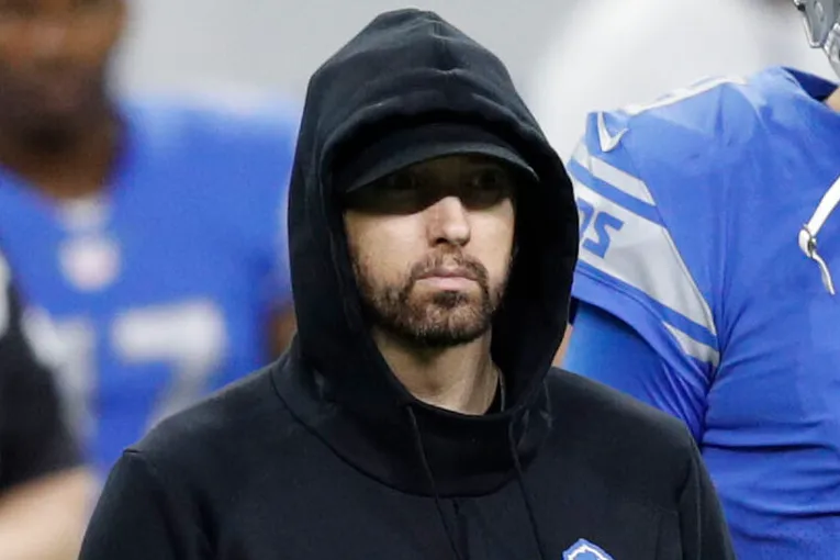 Eminem Prompts All Sorts Of Fan Reactions To New Album "The Death Of ...