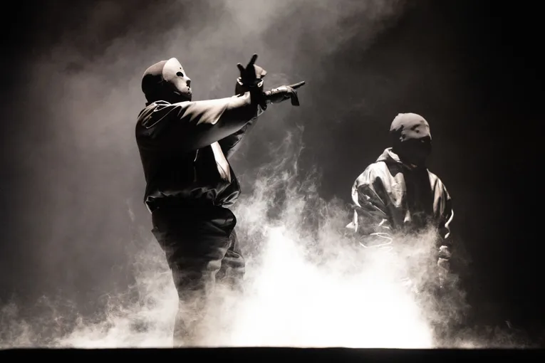 Kanye West's "VULTURES 2" To Debut At Number Two On Billboard Charts
