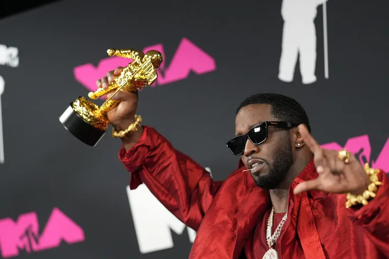 Diddy Orders That Court Hand Over The Alleged "Freak-Off" Tapes To ...