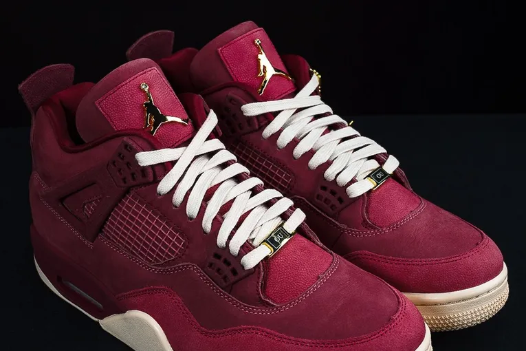 Exclusive Look At The Air Jordan 4 “Oklahoma” PE