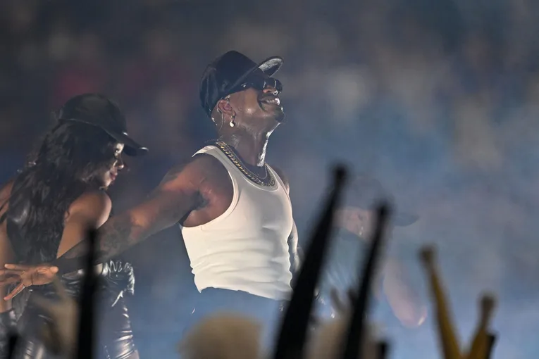 Ne-Yo's Personal Life Comes Underfire By Fans After New Photos