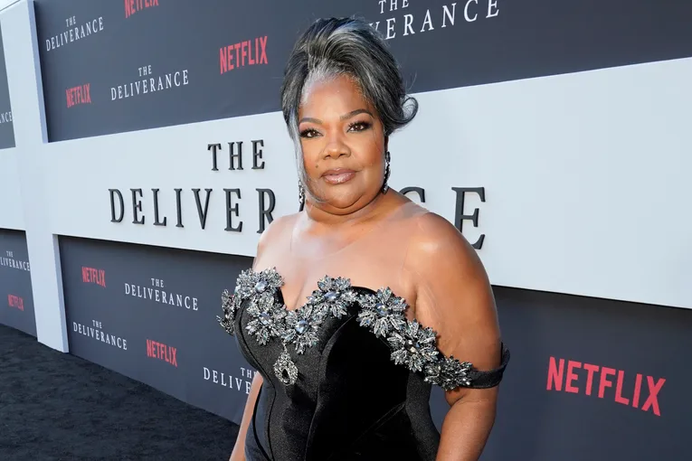 Mo'Nique Continues To Bash Tyler Perry As A "Hypocrite" After Angie ...