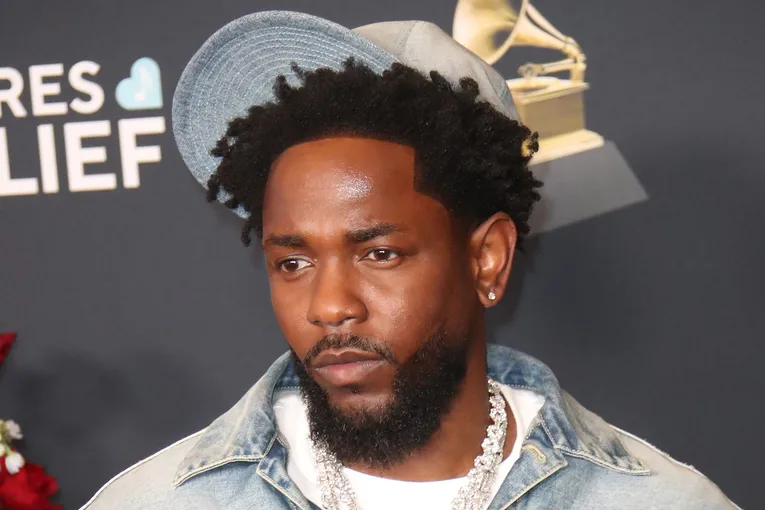 NFL Takes Fans Behind The Scenes Of Kendrick Lamar's Super Bowl ...