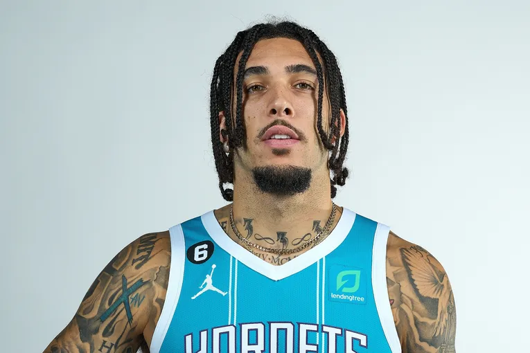 LiAngelo Ball Goes Off On Miss Nikki Baby For Alleging He’s Ignored ...