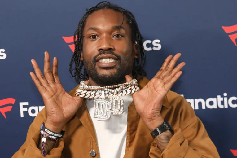 Meek Mill Details Attending Father's Funeral As A Child In Latest ...