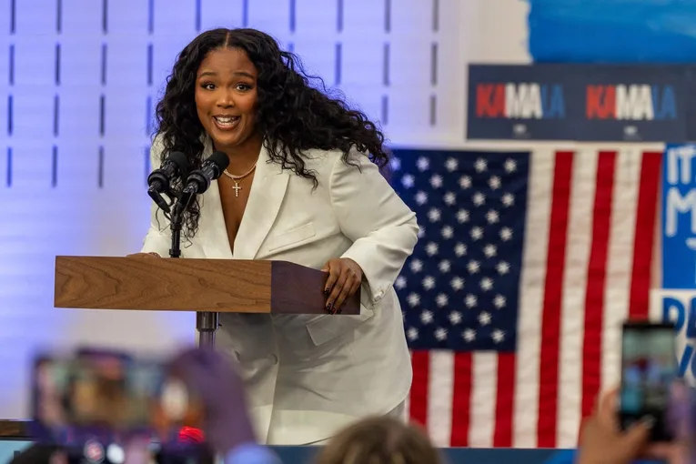 Lizzo Calls Out "About Damn Time" Performance At Trump Parade