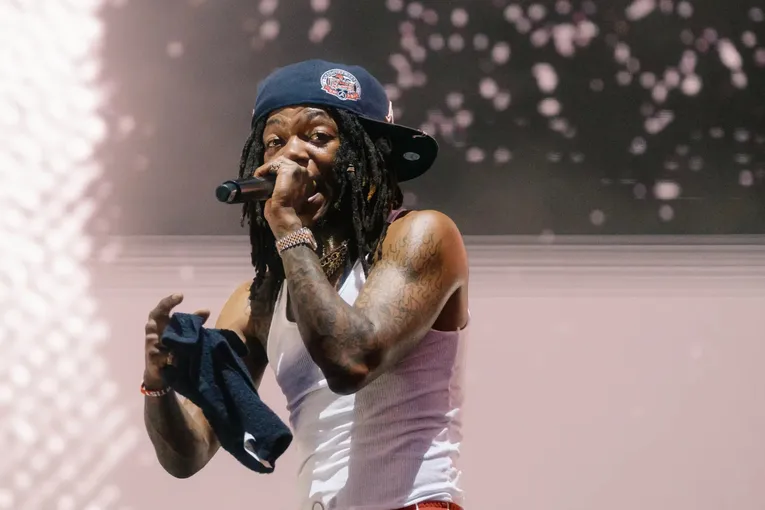 JID Shoots Music Video With Fans & Teases A Track From "God Does Like Ugly"