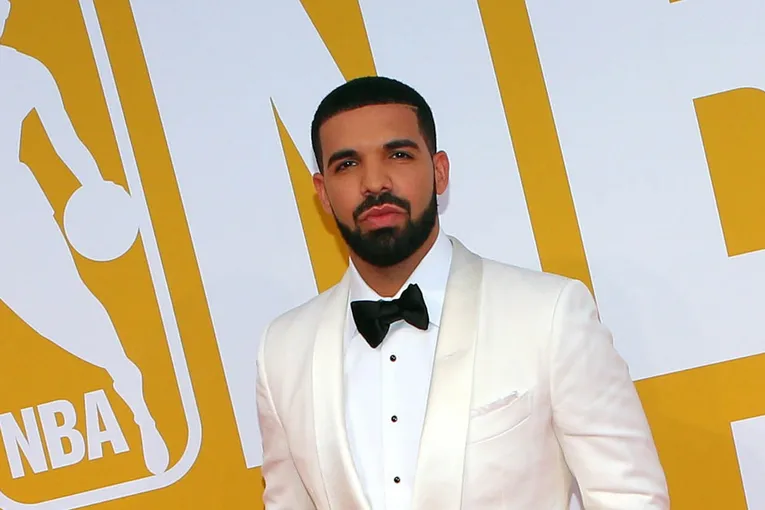 DJ Akademiks Plays Drake’s Leaked “ICEMAN” Track On Stream