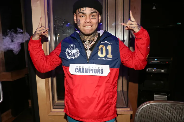 Tekashi 6ix9ine Calls Out The Gunmen Who Broke Into His Home