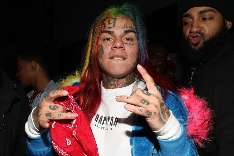 New Footage Shows Armed Gunmen Inside 6ix9ine's Home