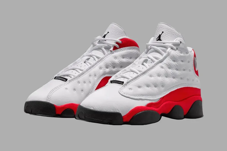 Air Jordan 13 “Chicago” Makes Its Long-Awaited Comeback